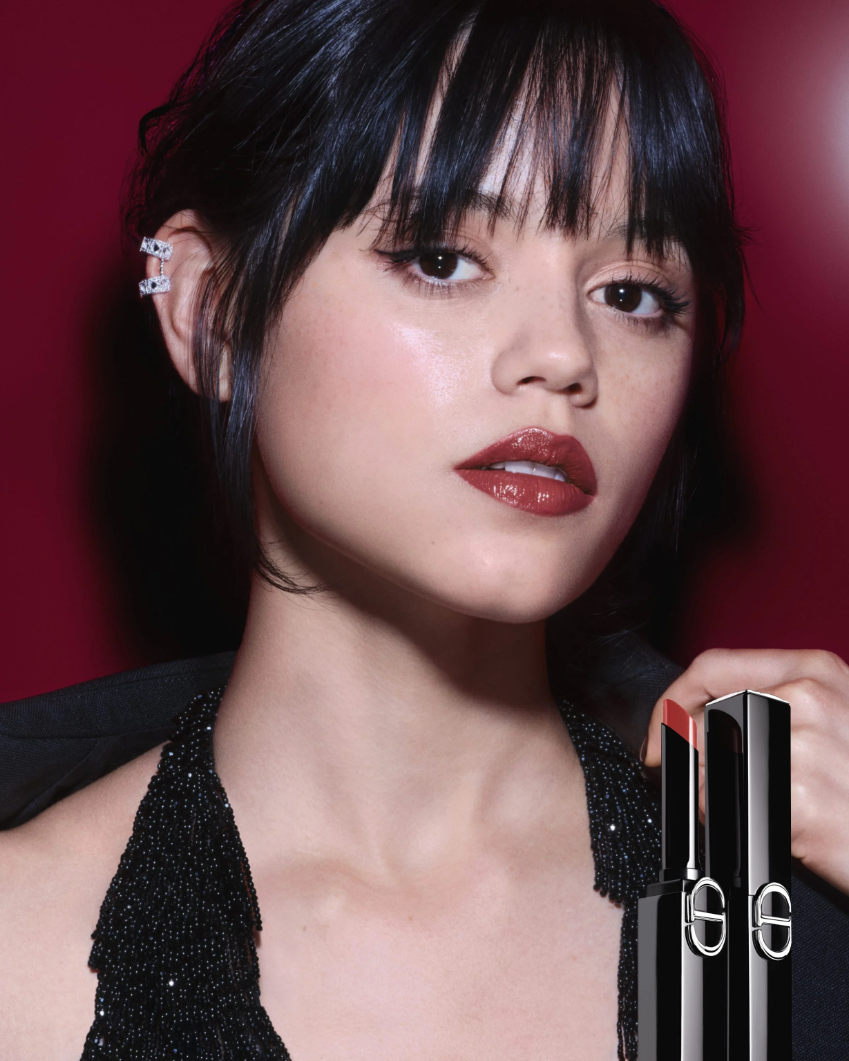 Halloween makeup inspirations from Jenna Ortega, Jennie, XG, and more ...