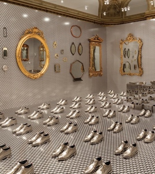 Designer Thom Browne Takes on Cooper Hewitt, Smithsonian Design Museum ...